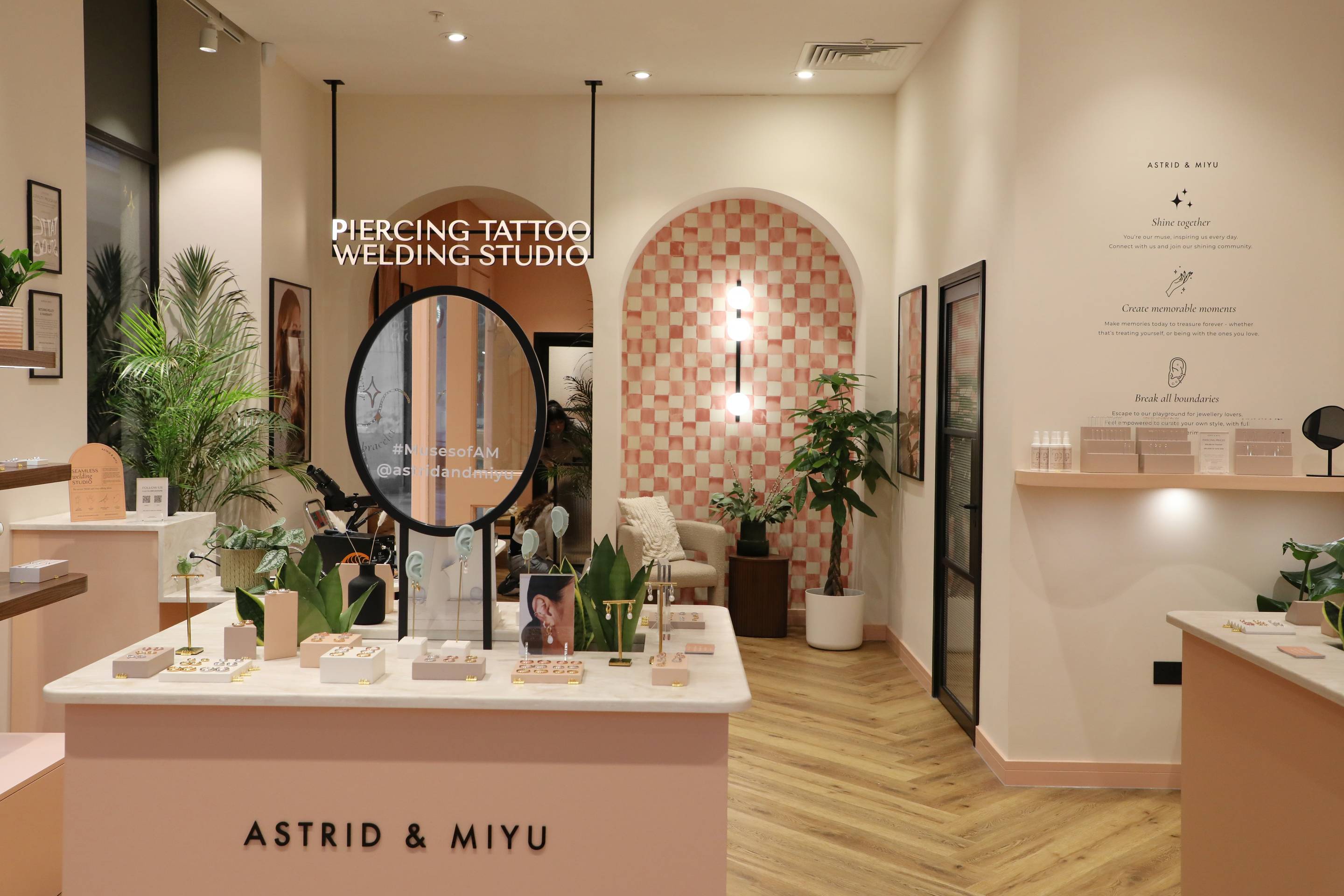 Cardiff Boutique | Astrid & Miyu Store