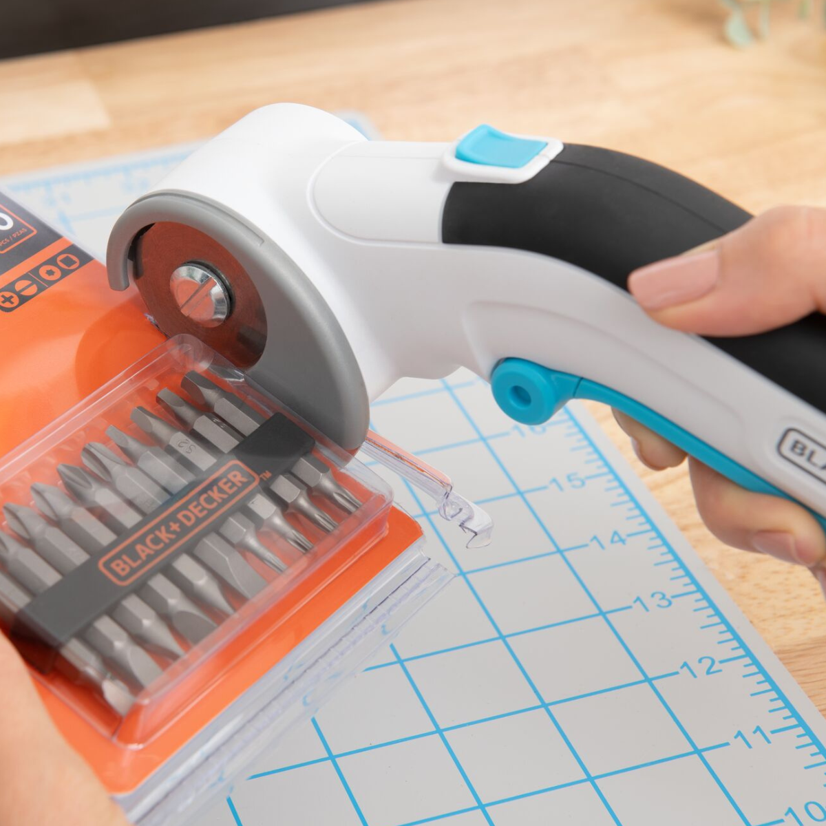 Crafting | BLACK+DECKER