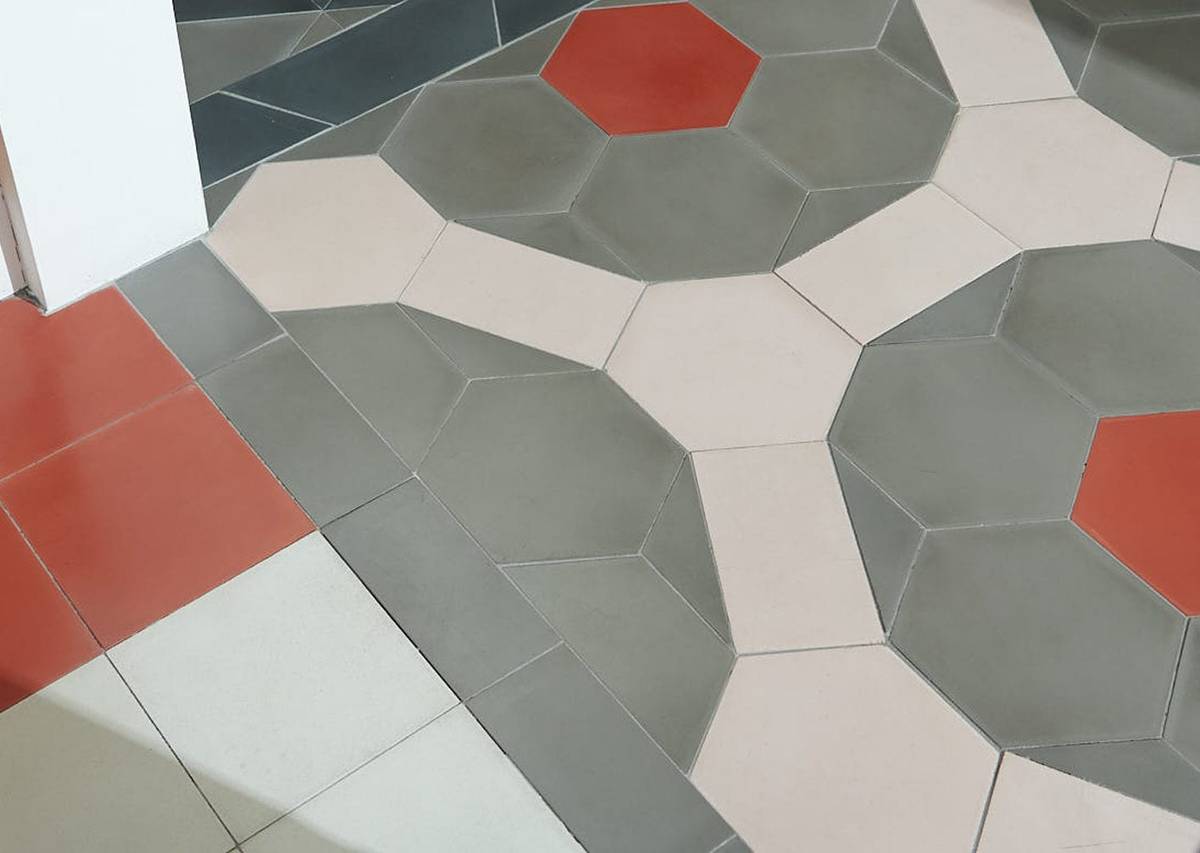solid grey metal | 8" hex | concrete cement | clé tile