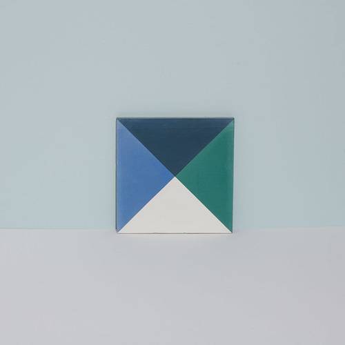 clé tile | concrete cement | criss cross | federal blue
