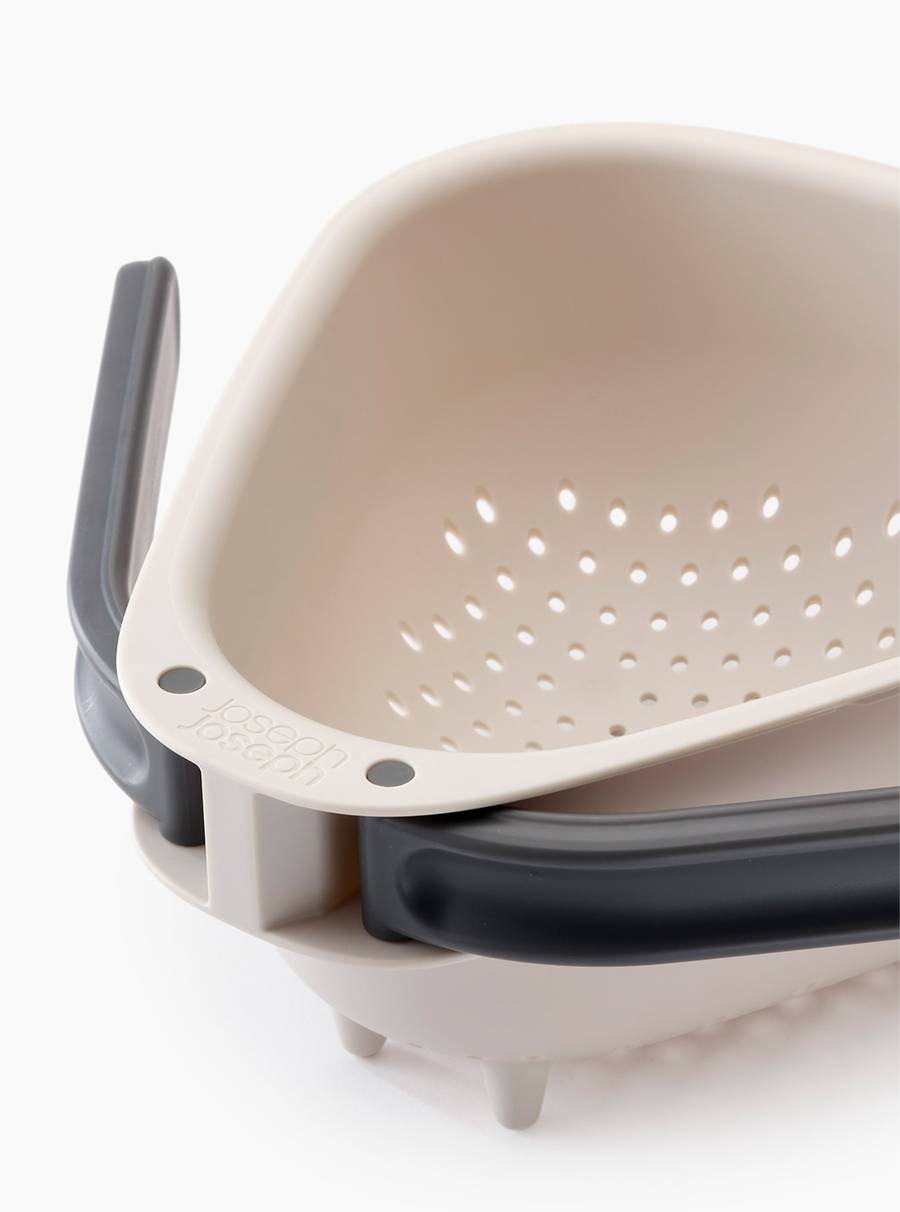 Large Colander with Folding Handles | Joseph Joseph UK