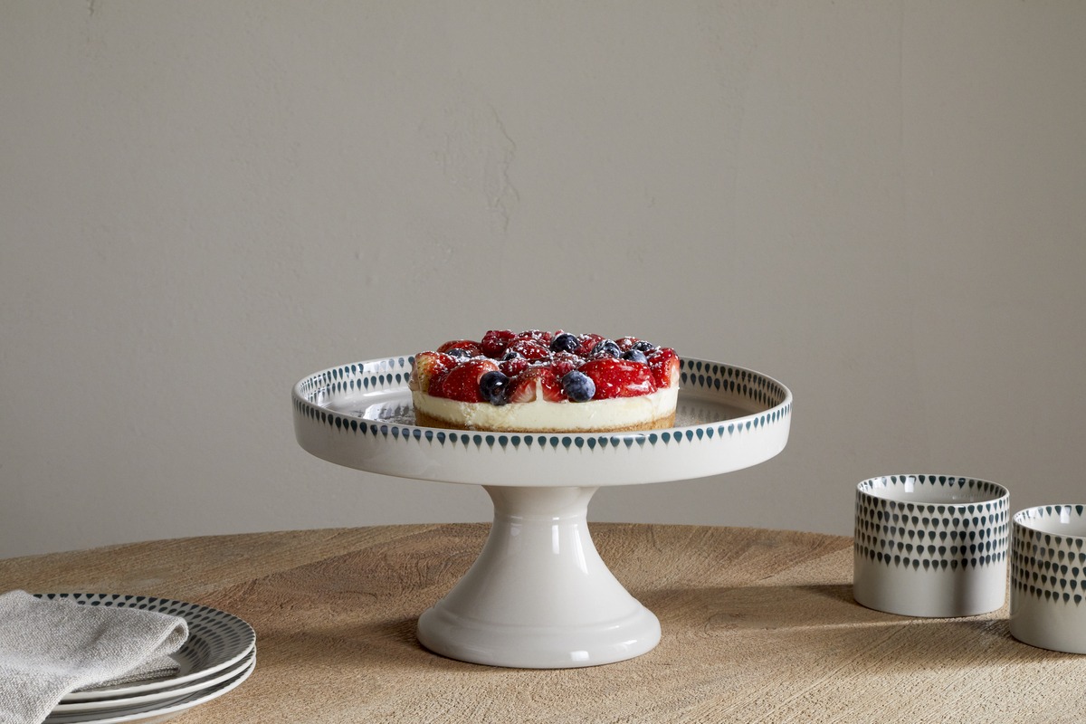 Cake Stands | Handcrafted Cake Plates & Domes – Nkuku