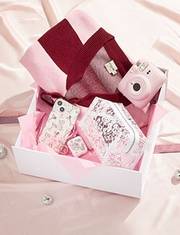 Gifting | Shop Gifts for Her, Birthday Gifts & more | Skinnydip London