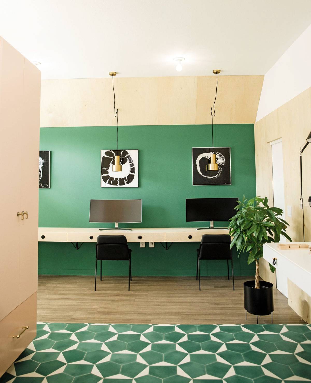 clé tile | concrete cement | hex clip | kelly white | hexagon