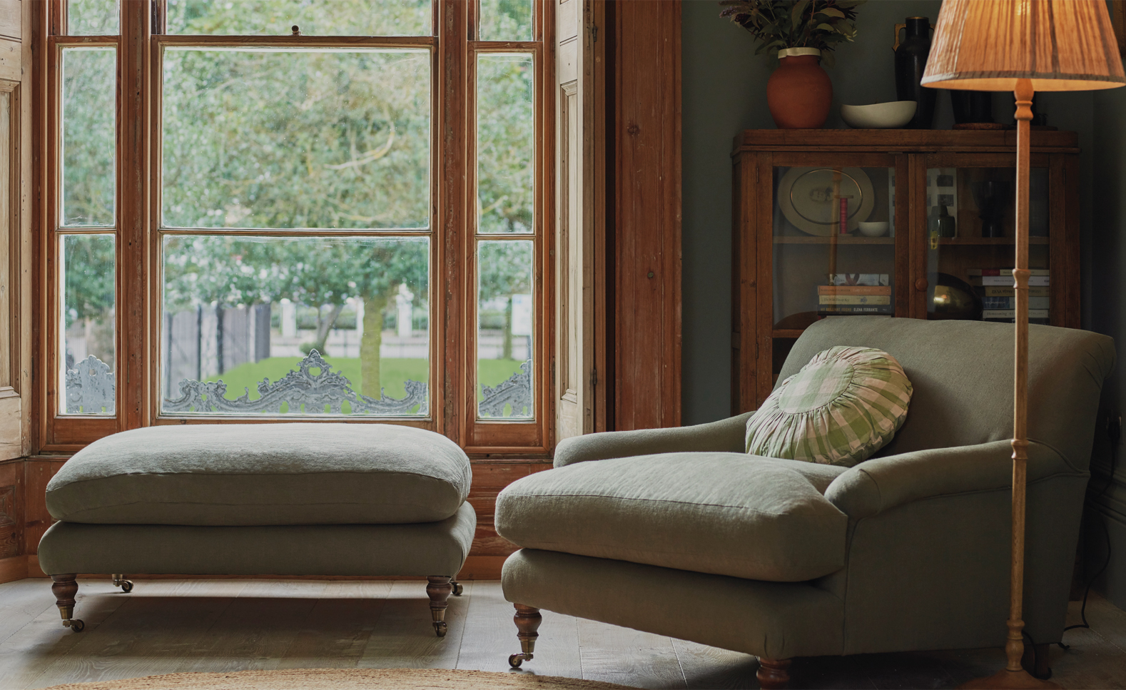 Luxury Home Furniture | Traditional Furniture | Rowen & Wren