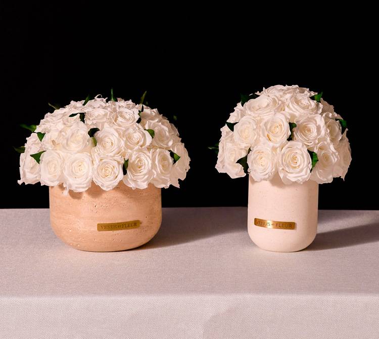 Luxury Flower Arrangements in Beautiful Stone Vases - Venus et Fleur®