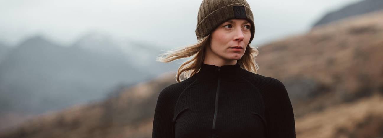 Women's Base Layers & Thermals | Hiking, Running & Ski Base Layers ...