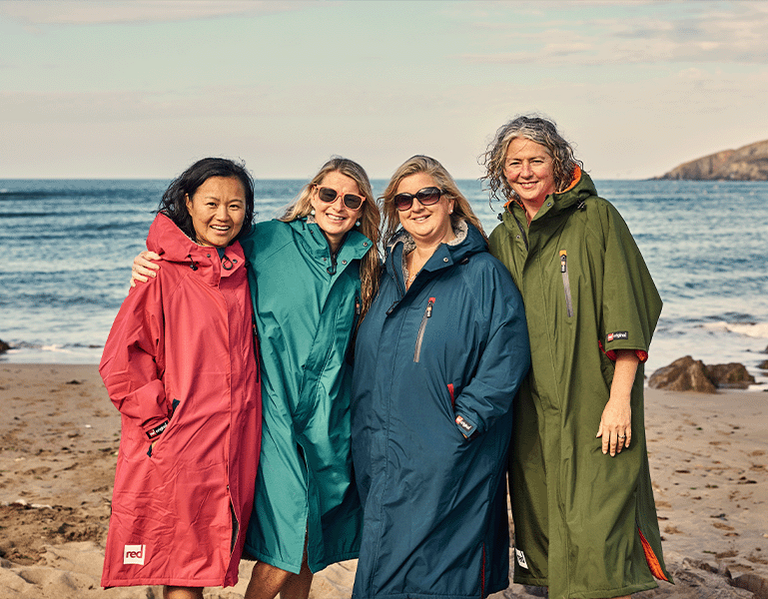 Outdoor Changing Robes & Towels For Women | Red Original