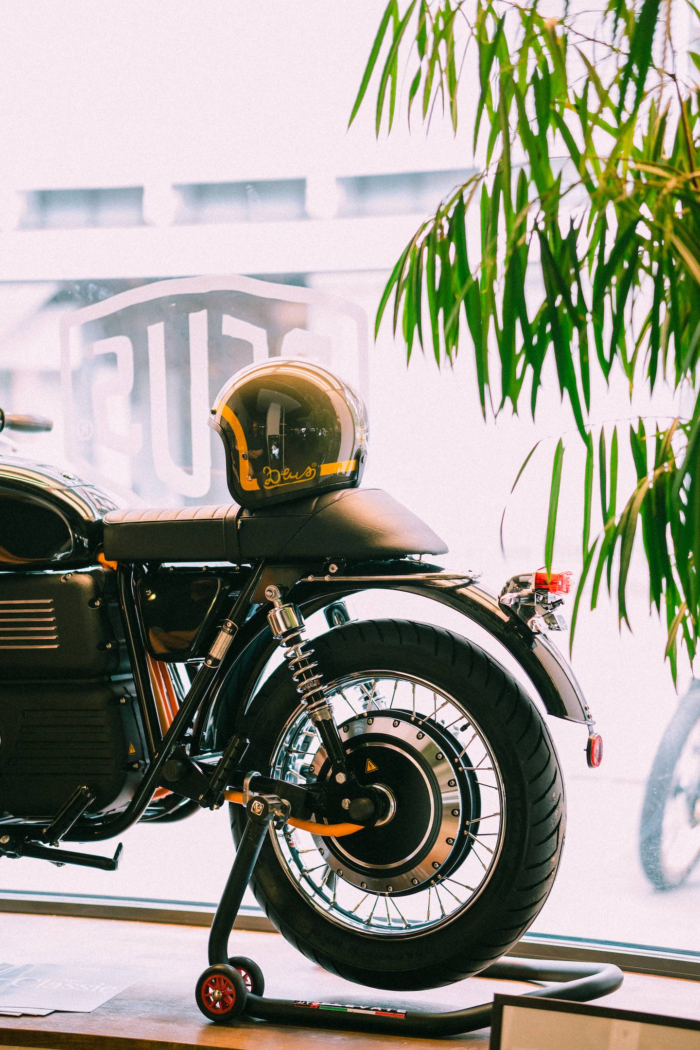 Store & Take-Away - Deus Zurich – Deus Ex Machina USA