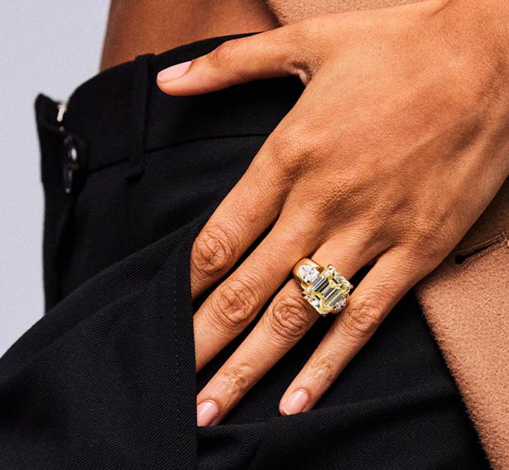 Moon Series – REZA