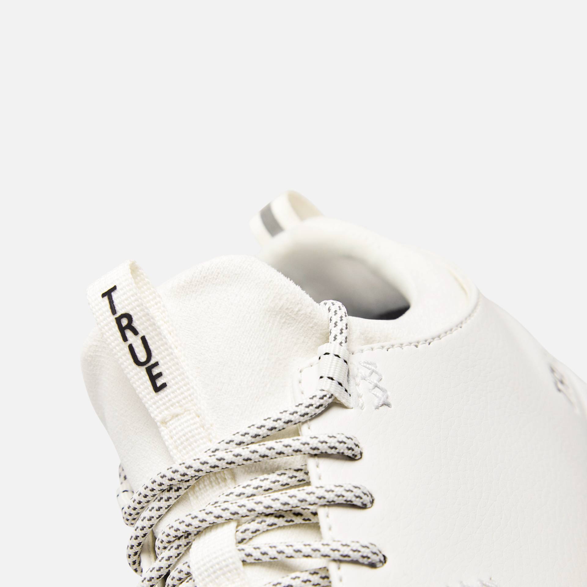 TRUE linkswear™ | Comfortable Golf Footwear & Apparel