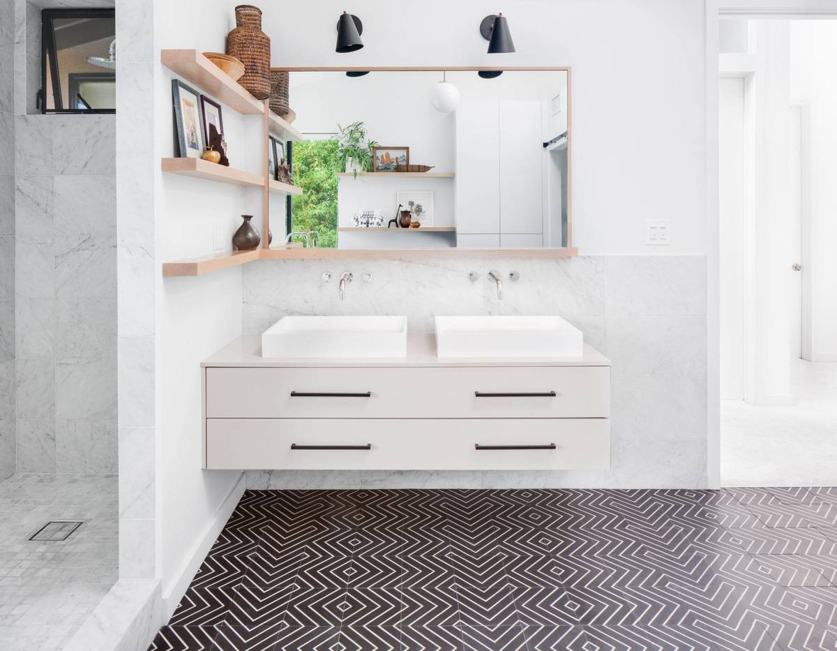 clé tile | concrete cement | zenith | pinstriped | black