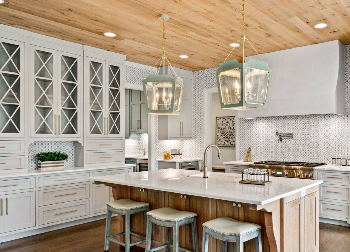 clé tile | cement | moroccan 2 | petite arabesque | nautical blue