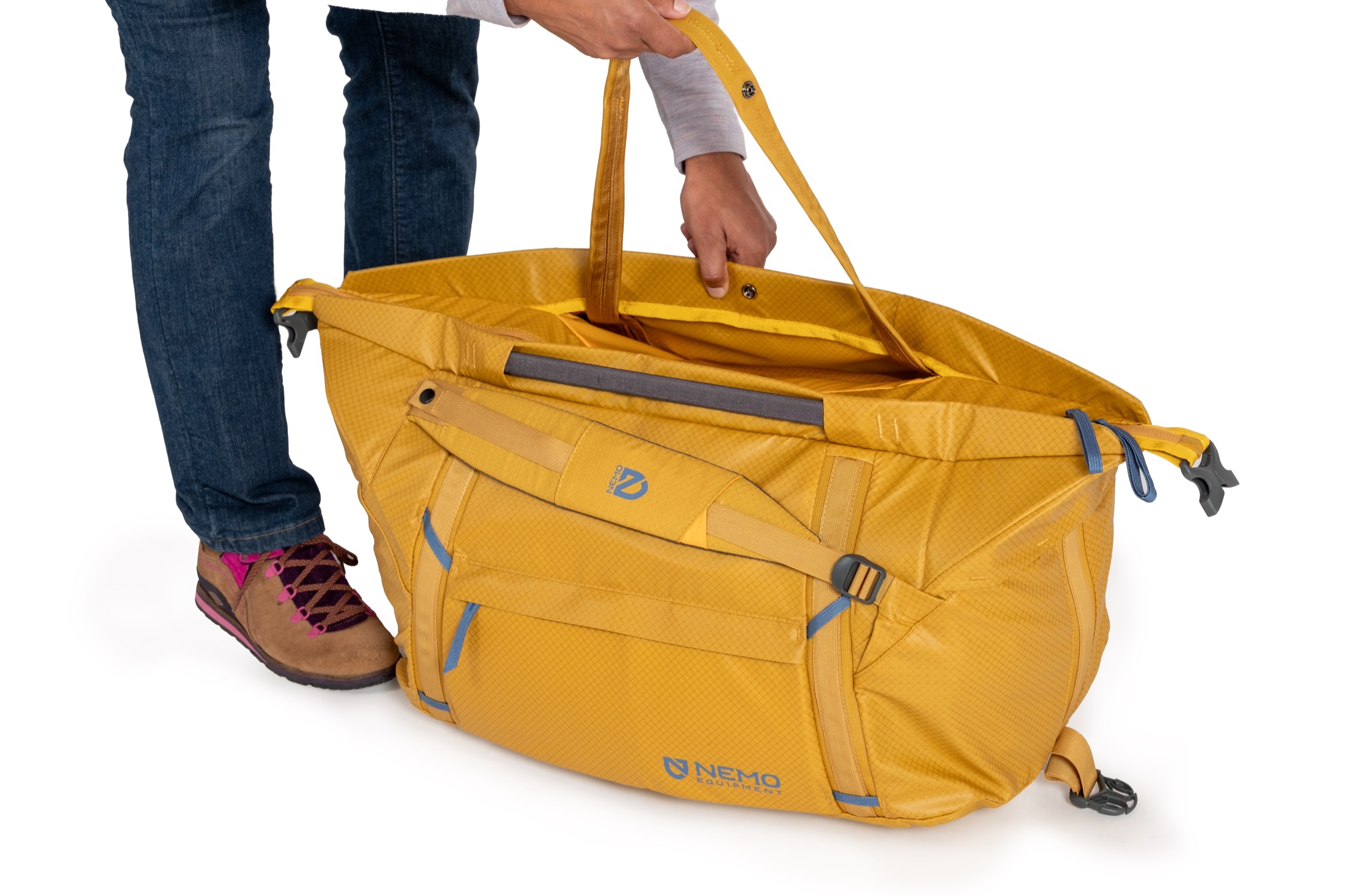 Double Haul™ 30L Convertible Duffel & Tote