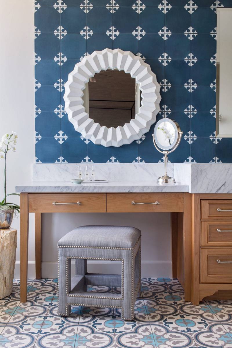 clé tile | concrete cement | four leaf clover | federal blue