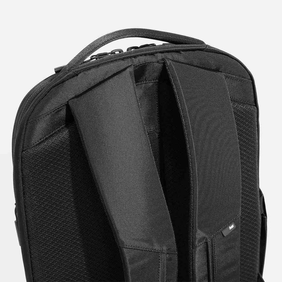 Aer Pro Pack Slim – Aer UK