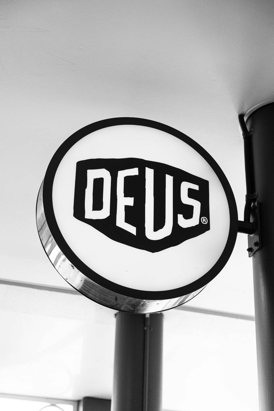 Store - Deus Byron Bay – Deus Ex Machina Australia