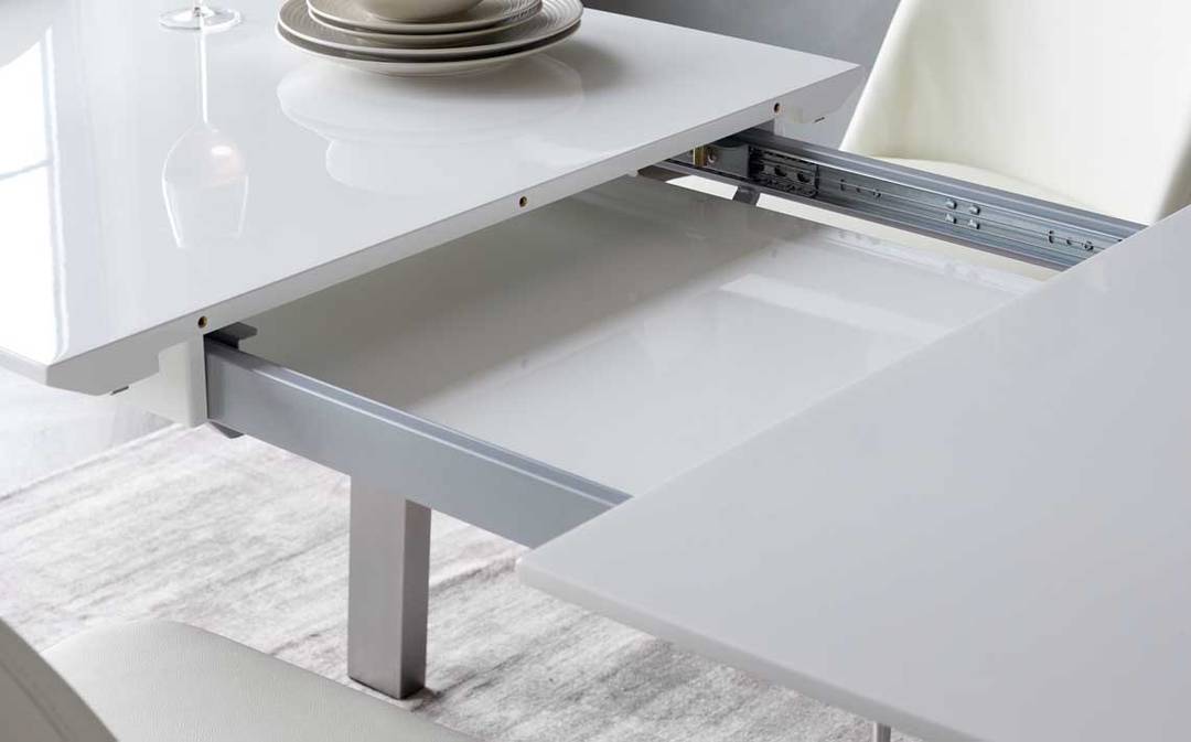Assi White Gloss Extending 6 to 8 Seater Dining Table by Danetti