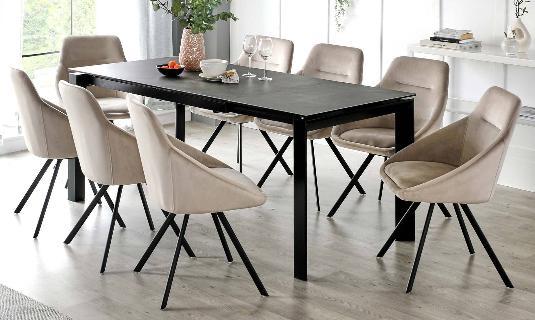 Louis Dark Grey Ceramic Extending Dining Table | Danetti