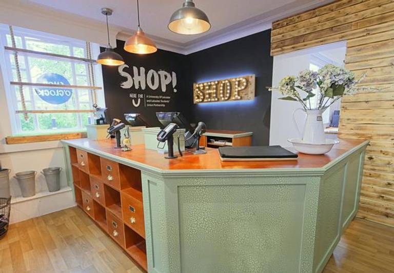 The Complete Guide to Retail Lighting and Design Ideas | Industville