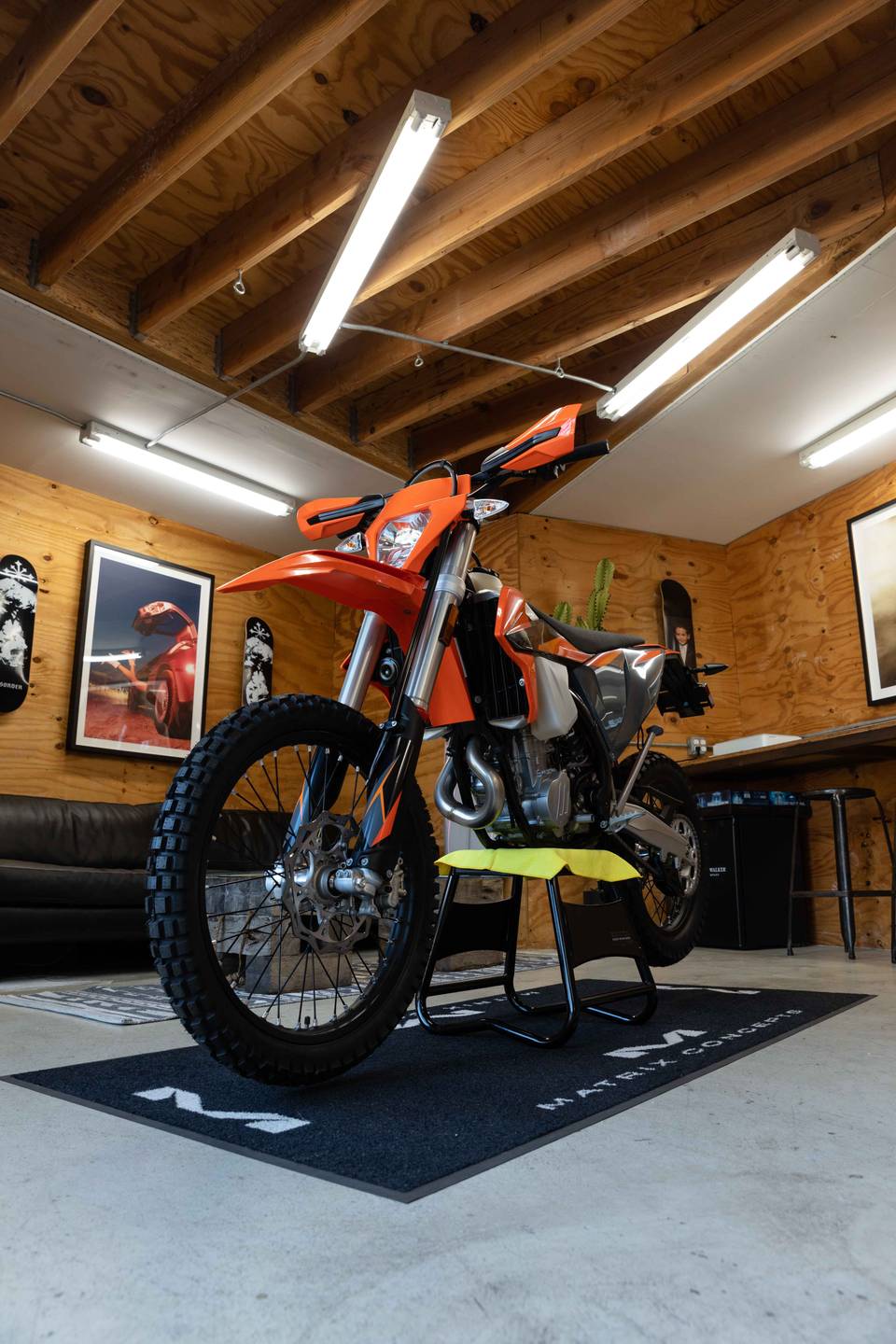 Deus Emporium X Bleach Design Werks Launch Party – Deus Ex Machina ...