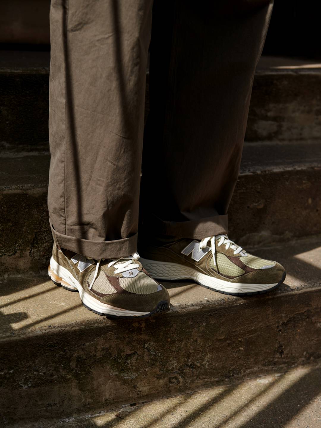 Why the New Balance 2002 is the Perfect Shoe for Utilitarian Dressing ...