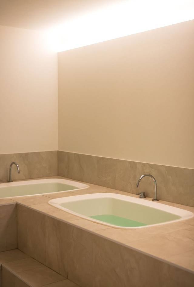 A Local’s Guide To Bondi – Assembly Label