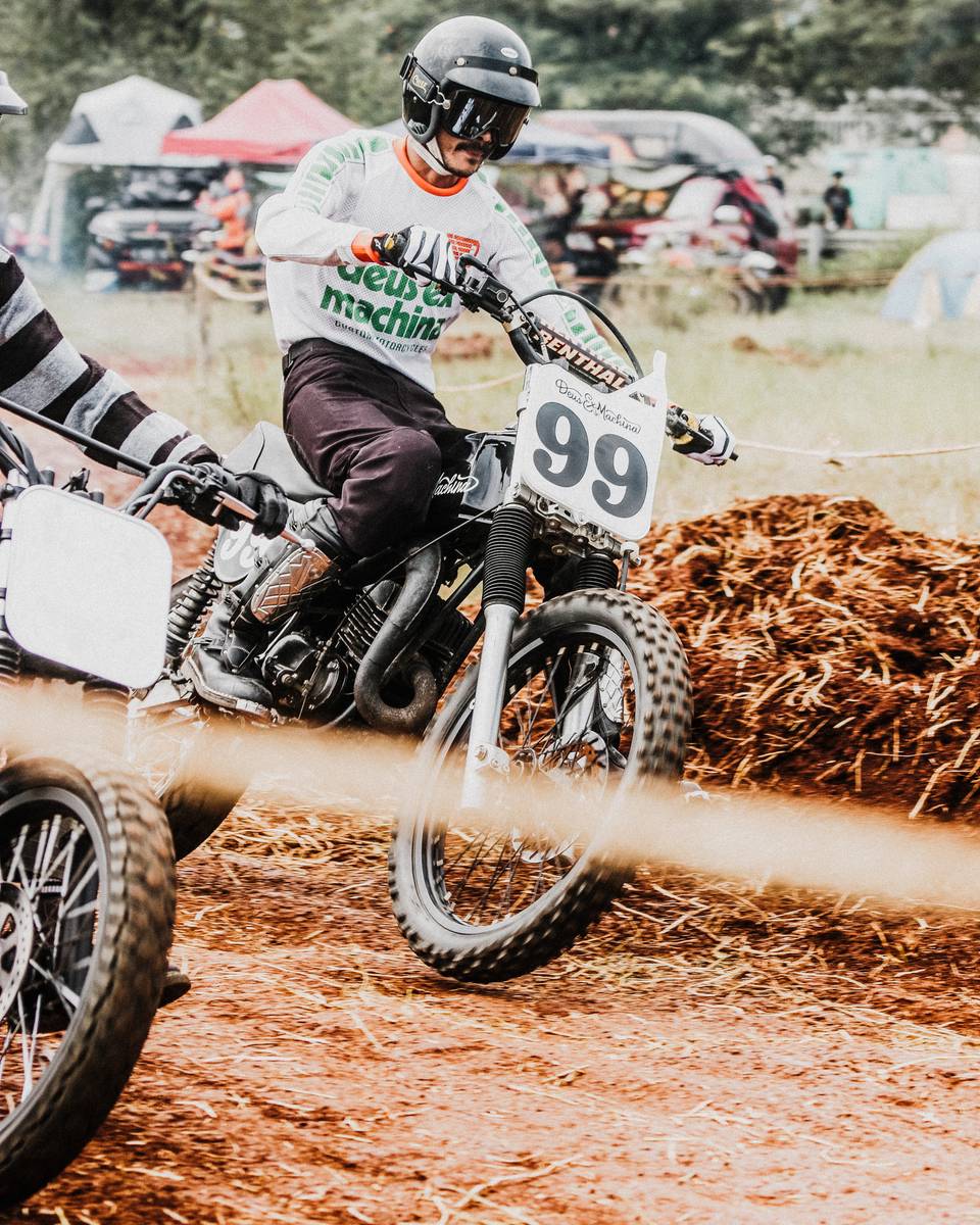 Tea N Toast Cup. Number 4 - Sandi Maulana – Deus Ex Machina Australia