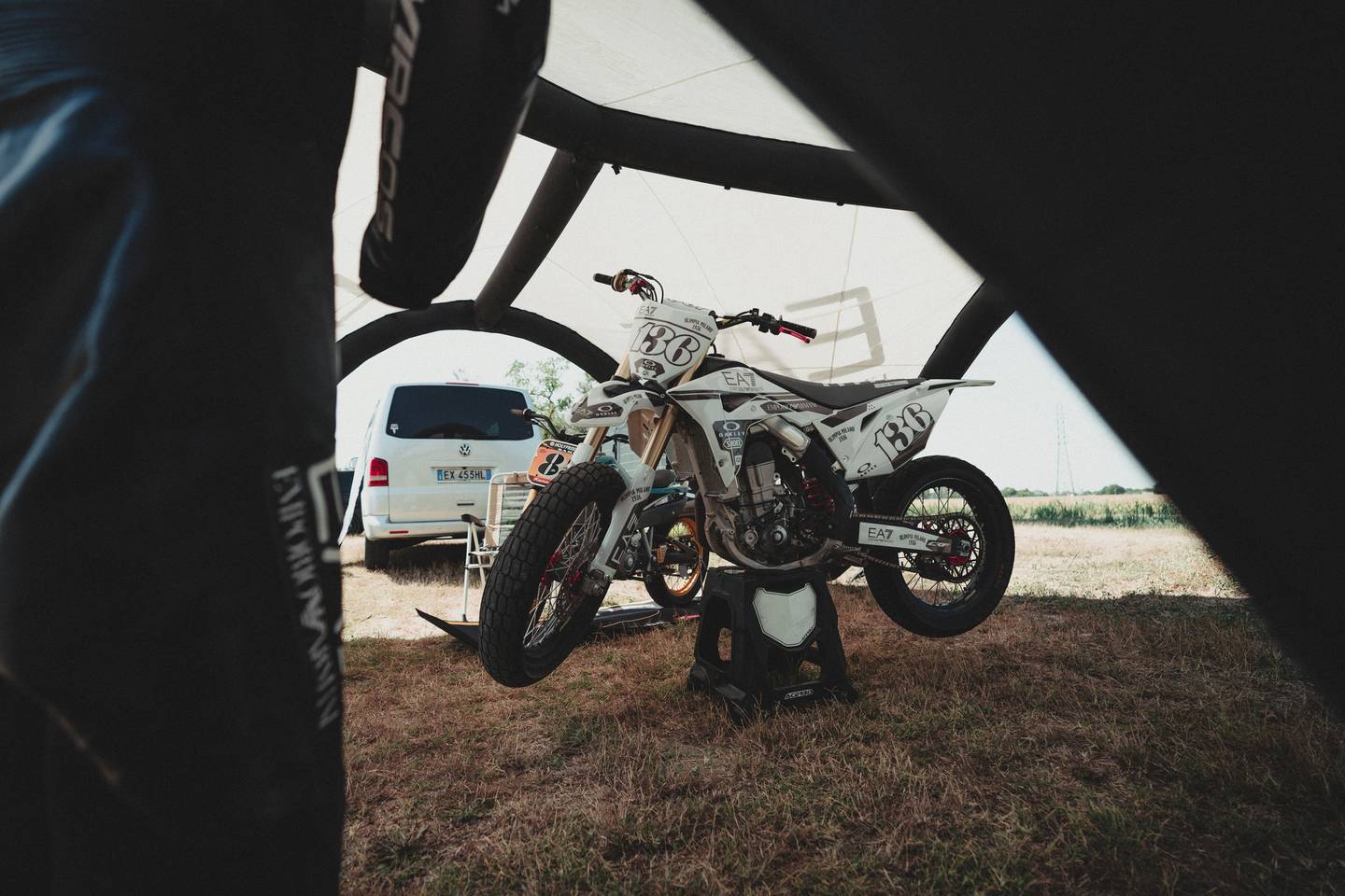 DUST & FUN #2 – Deus Ex Machina Australia