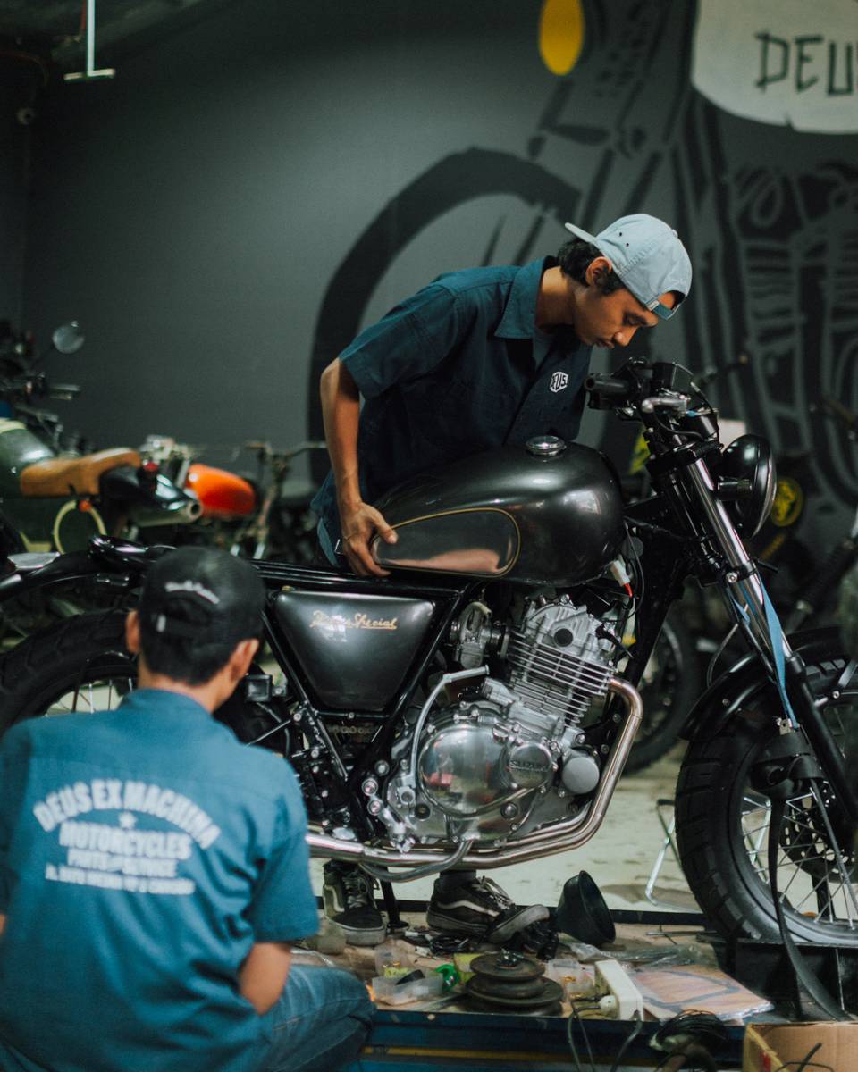 La Tigre - The rebirth of a neglected 2003 Suzuki GS250 Thunder – Deus ...