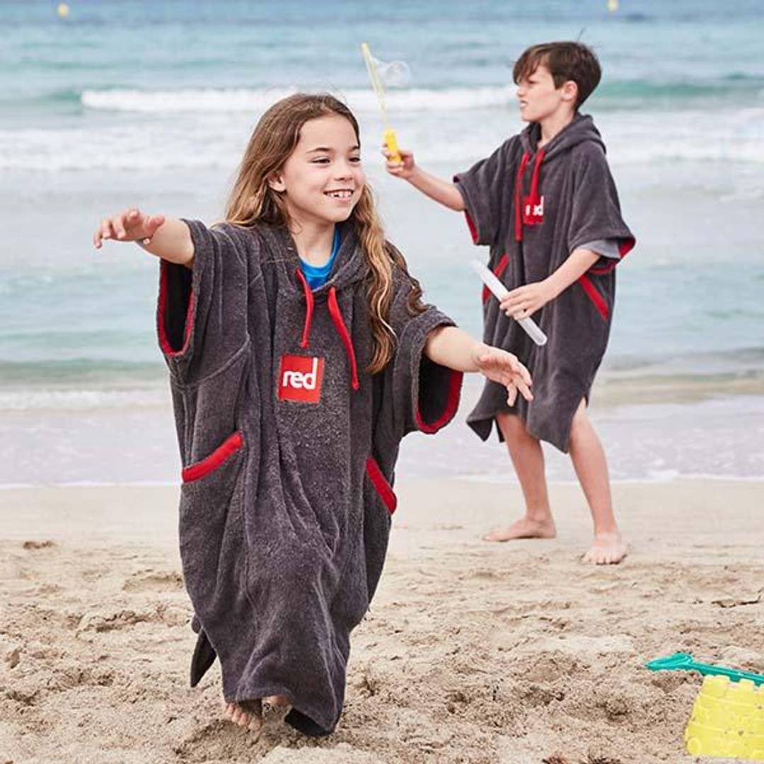 Which Waterproof Kids Changing Robe Do I Choose? – Red Equipment - UK
