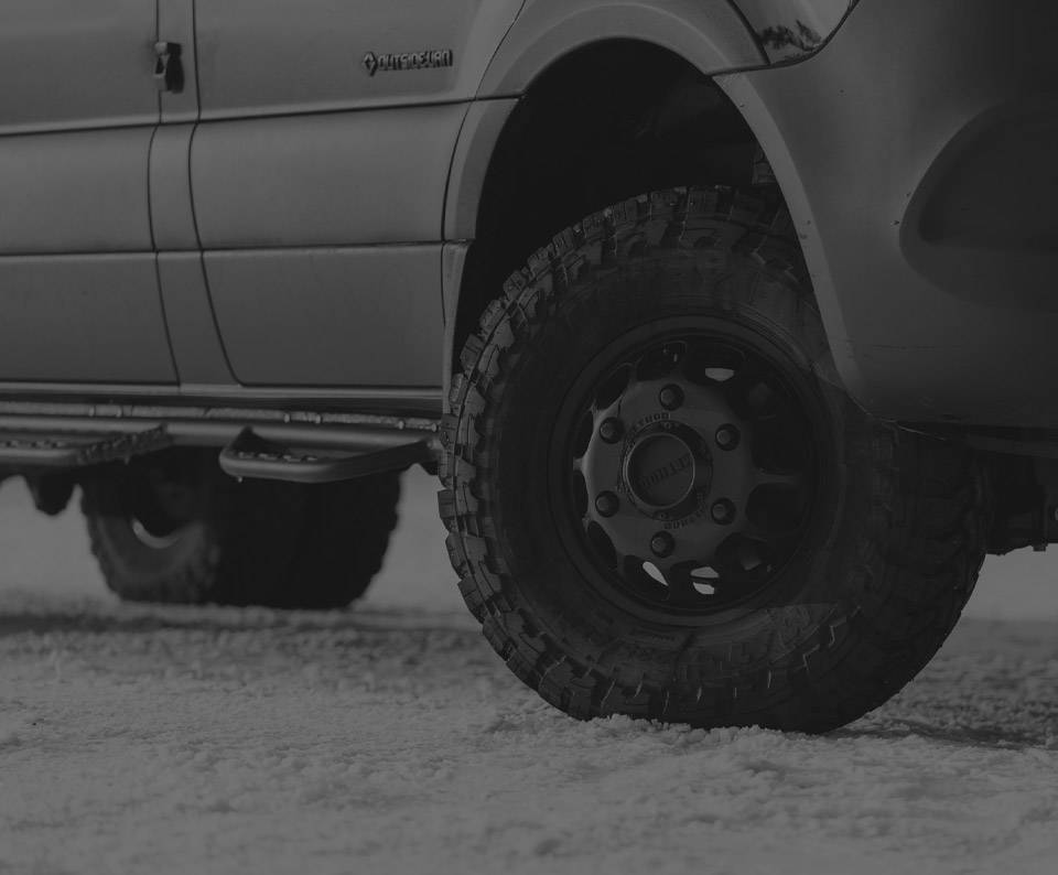 OUTSIDE VAN'S PARAMOUNT SPRINTER – Method Race Wheels