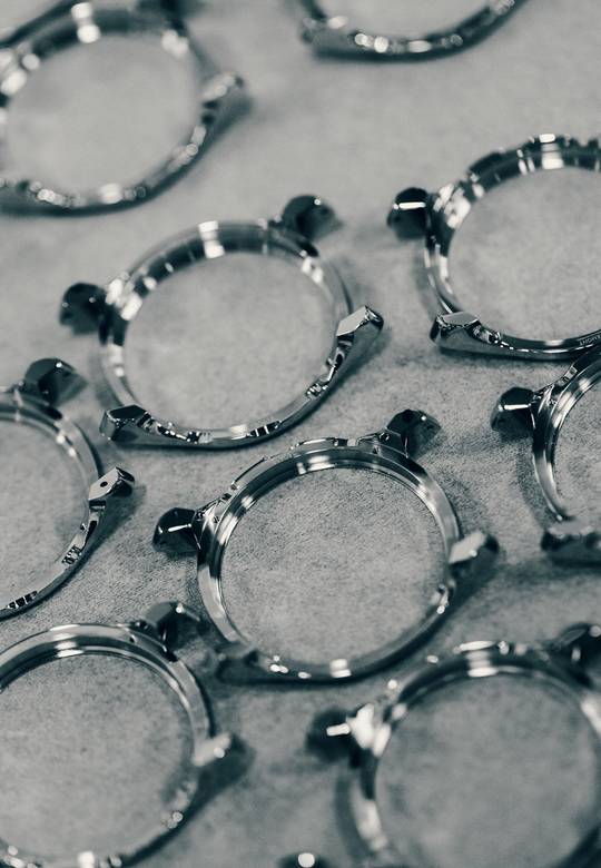 ‘WINGING IT' with Jason Fox: Bremont Case Finishing – Bremont Watch Company