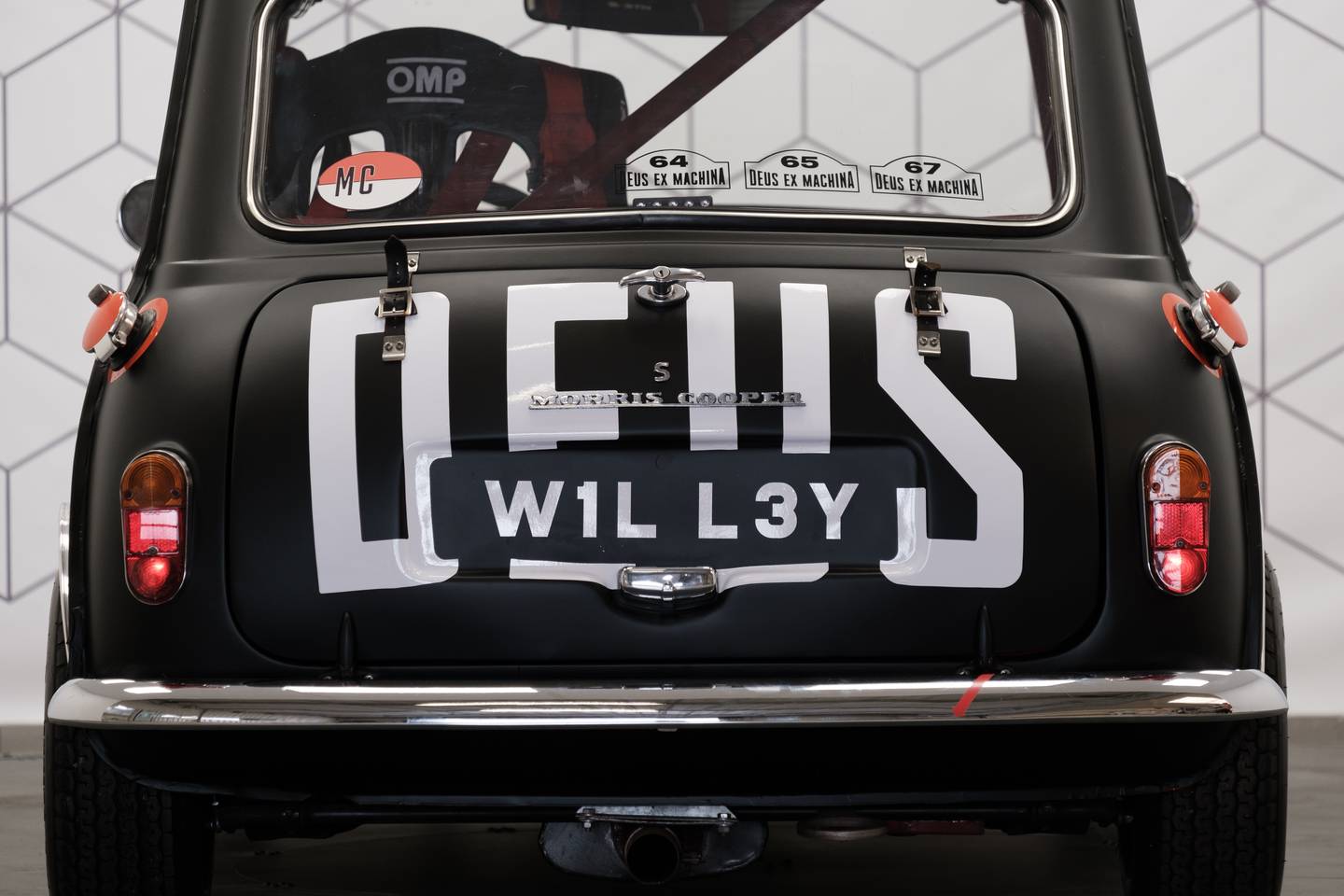 DEUS X MATT WILLEY – Deus Ex Machina Australia