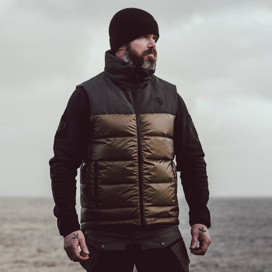 Down Insulation vs Synthetic Insulation: Which Is Best? | ThruDark