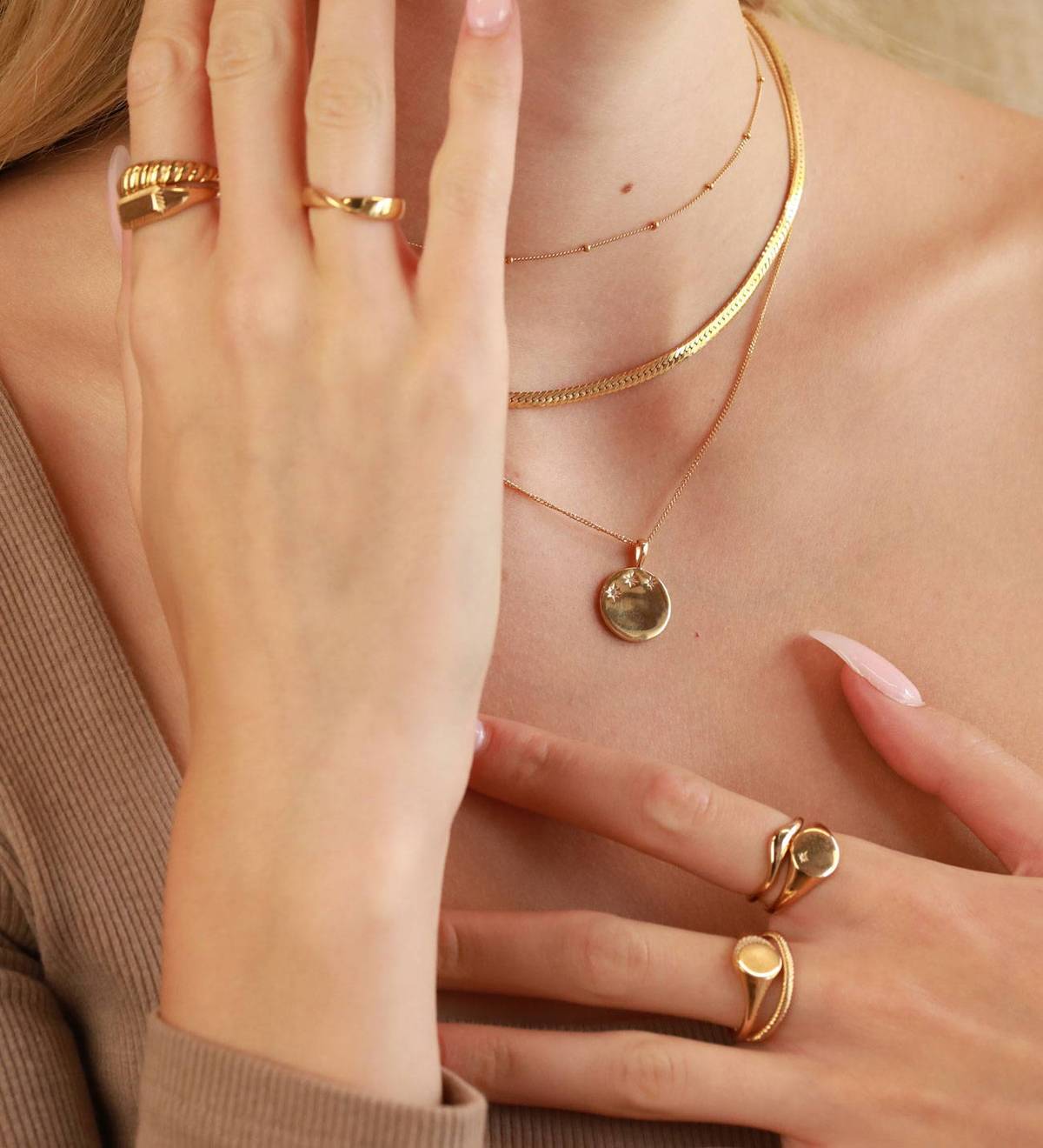 Personalised Jewellery Engraving | Astrid & Miyu Gifts EU
