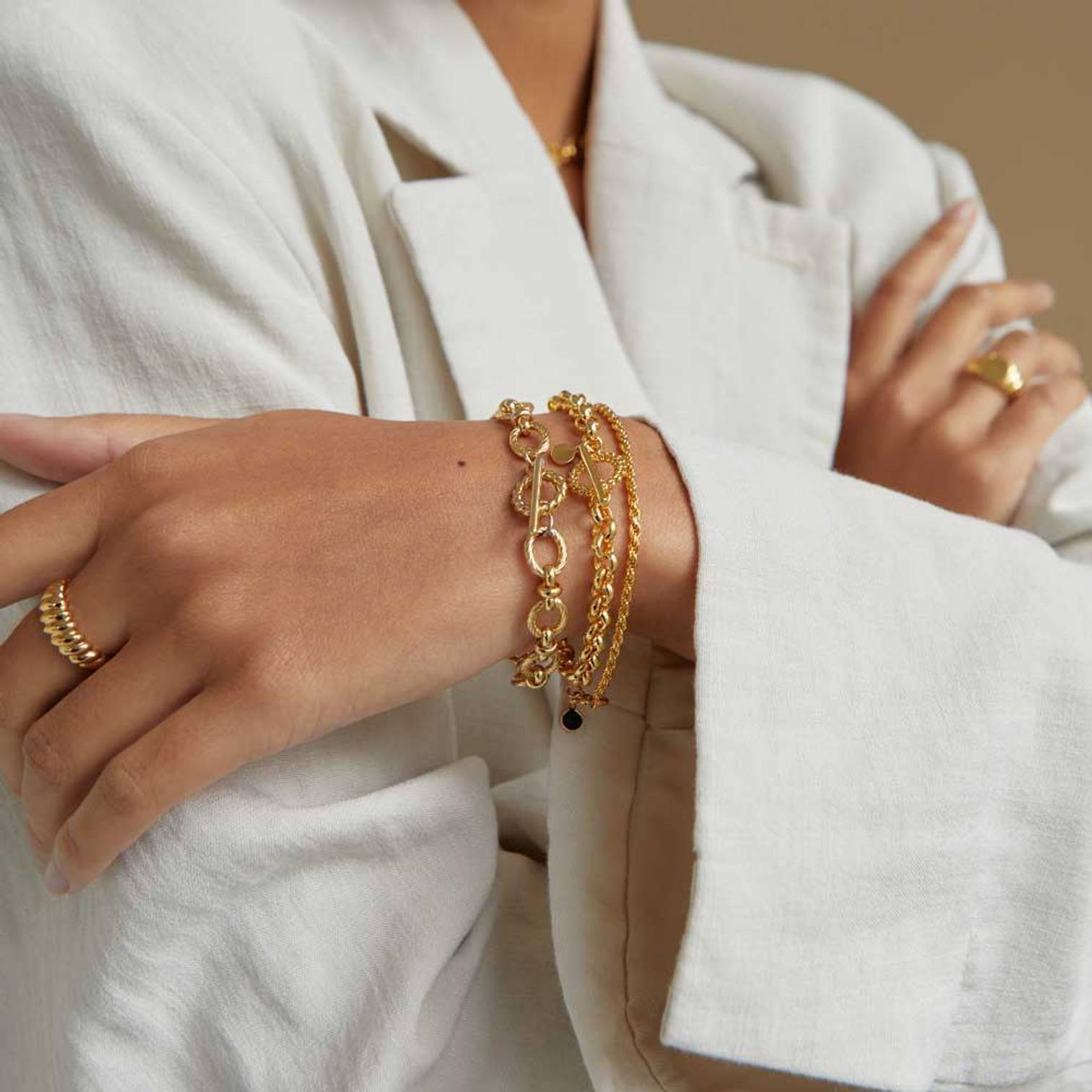 6 Ways to Wear: Chunky Chains