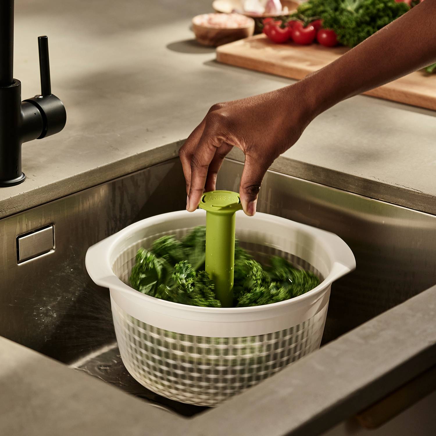 Top 5 Must Have Kitchen Gadgets | Joseph Joseph US