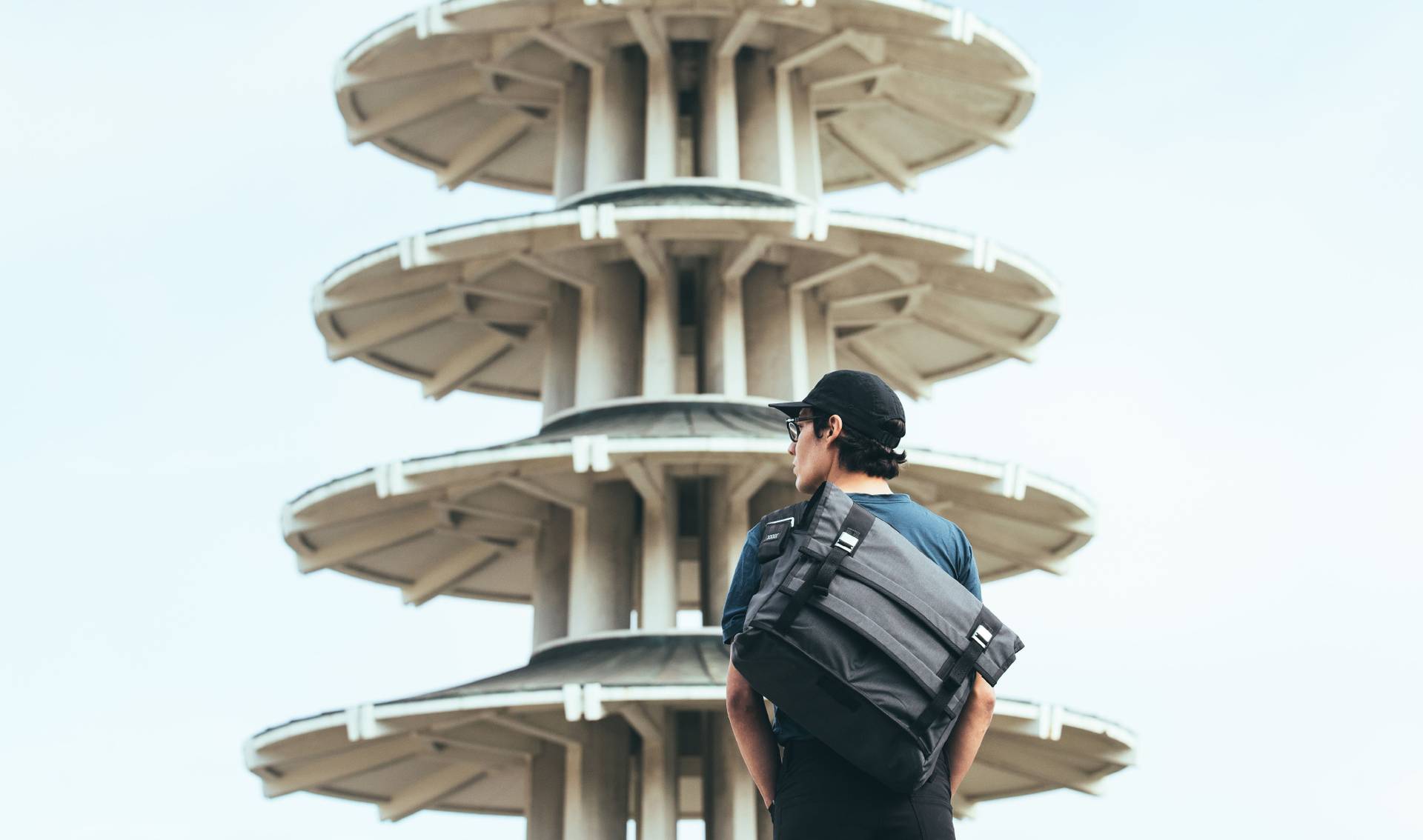 Rummy AP : 27L Advanced Weatherproof Messenger Bag // MISSION WORKSHOP