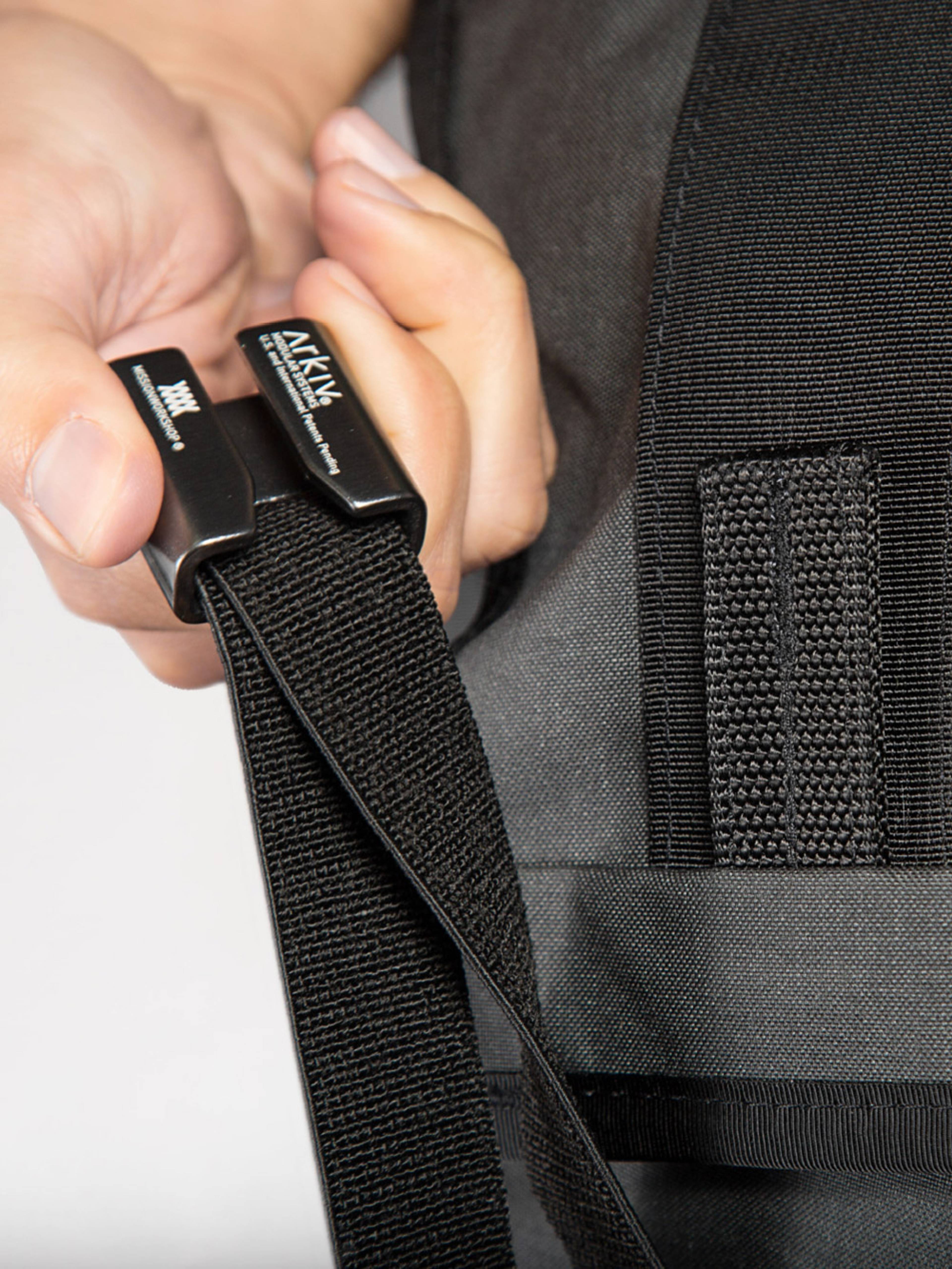 Rummy AP : 27L Advanced Weatherproof Messenger Bag | MISSION WORKSHOP