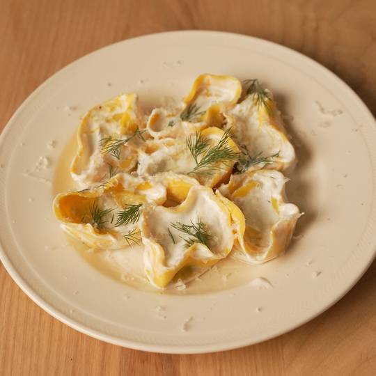Recette des cappelletti fourrées par Mateo Zielonka | Joseph Joseph FR