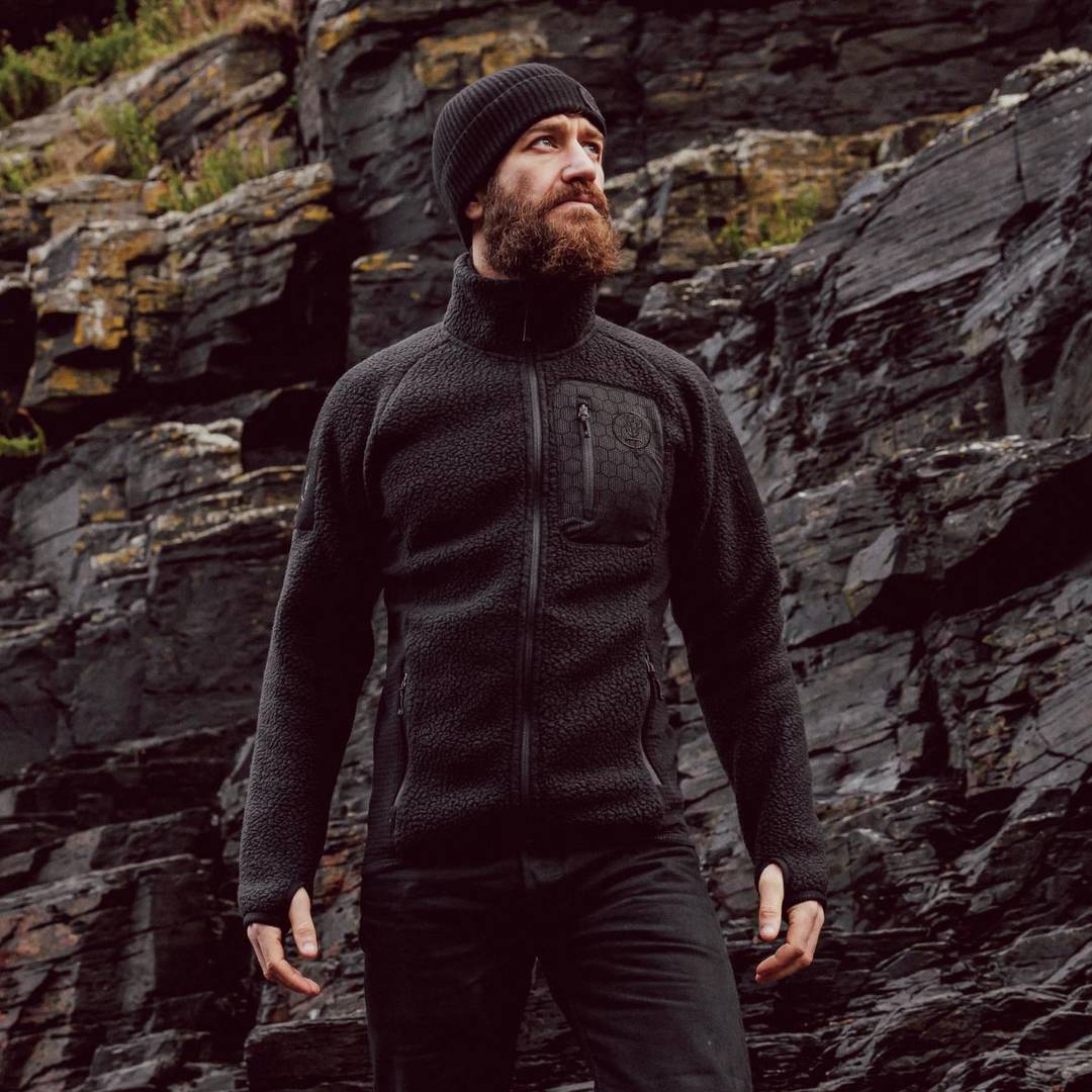 Fleece Care Guide: Does Fleece Shrink & How Do You Wash It? – ThruDark