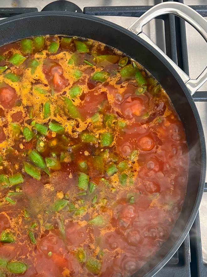 White Bean & Herb Minestrone | Joseph Joseph US
