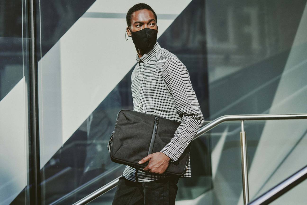 Tech Folio 13" – Aer