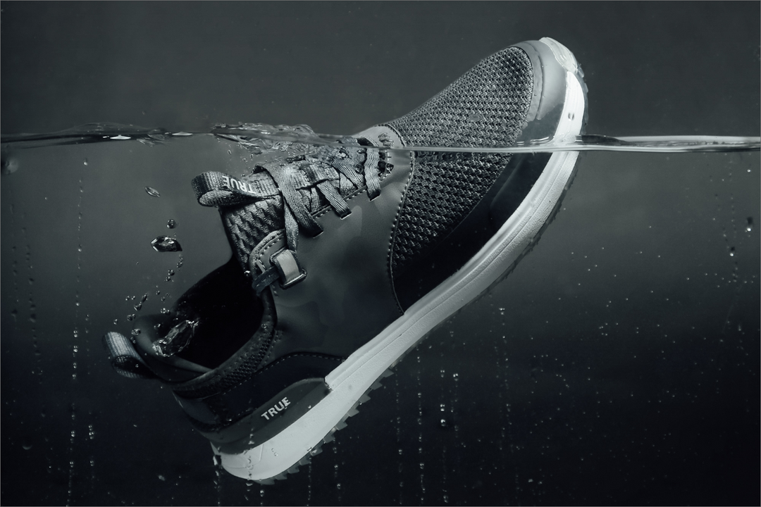TRUE linkswear™ | Men's LUX Hybrid Waterproof Golf Shoes