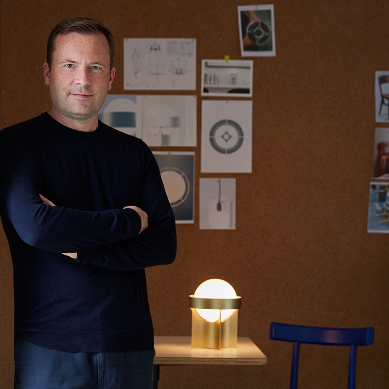 Loop Table Lamp in Gold + Sphere IV | John Tree for Tala | Table Lamps ...