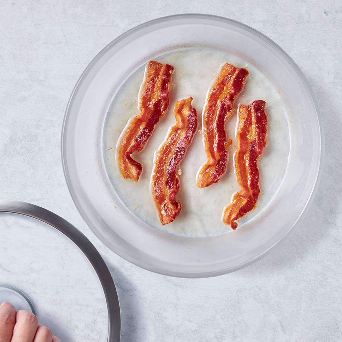 How to Cook Bacon in the Microwave | Anyday