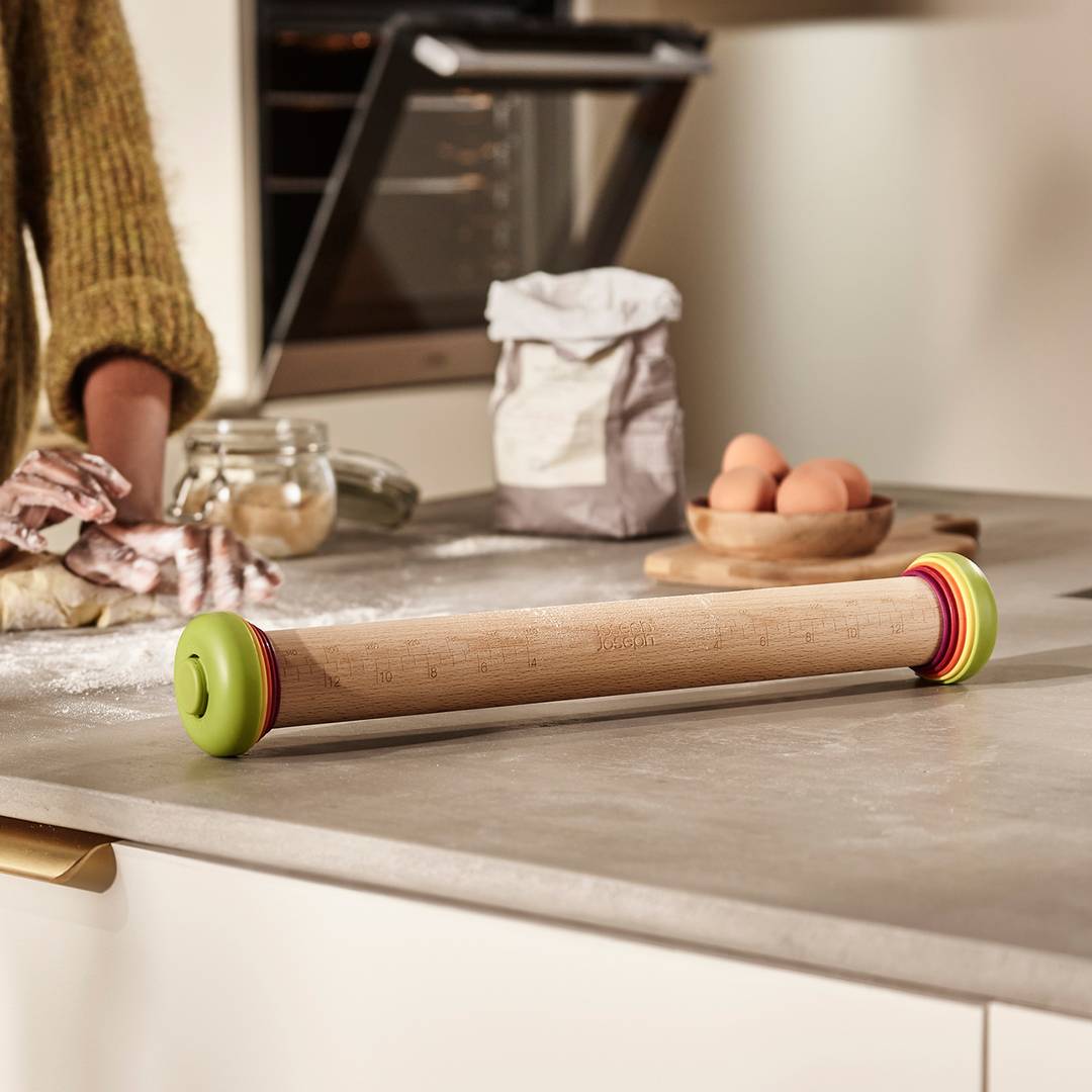 Nest™ Bake Large Baking Tray | Joseph Joseph UK