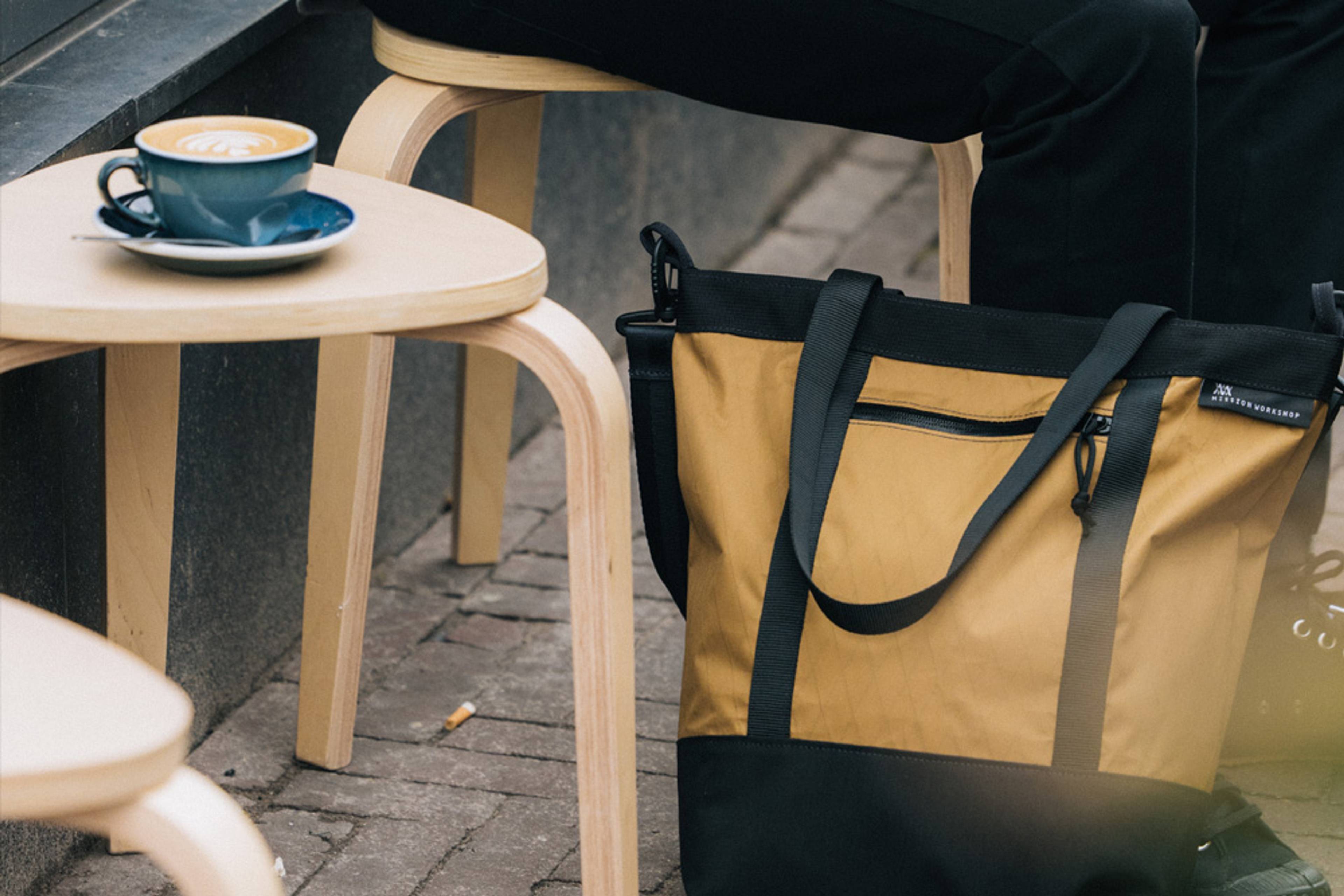 Helix : 10L Tote Bag | MISSION WORKSHOP