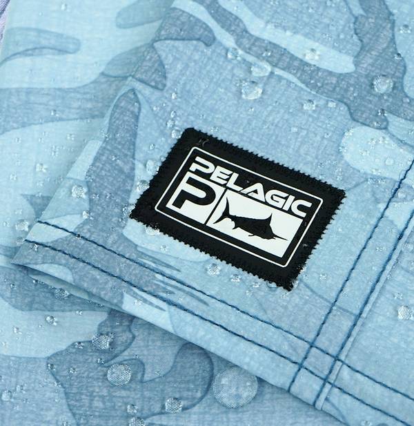 Blue Water Sticker | Americamo / 30 | PELAGIC Fishing Gear